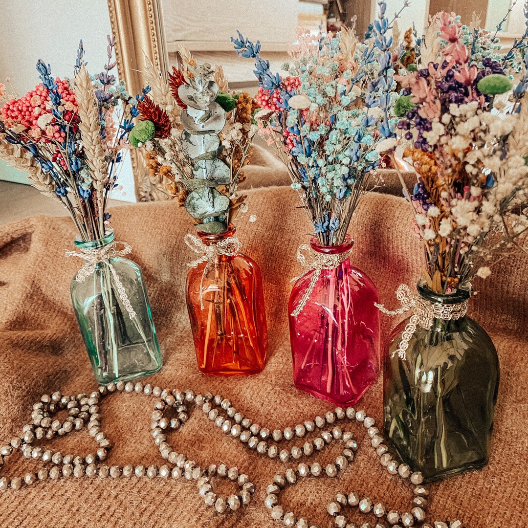 Dried Flowers Arrangement in Colourful Vases Dry Flower Bouquet Bouquet ...