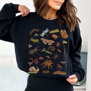 Insect Sweatshirt Bug Sweater Goblincore Crewneck Entomology Shirt Dark ...