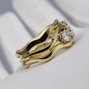 Freeform Ring in 14K Yellow Gold, Round Cut Colorless Moissanite ...