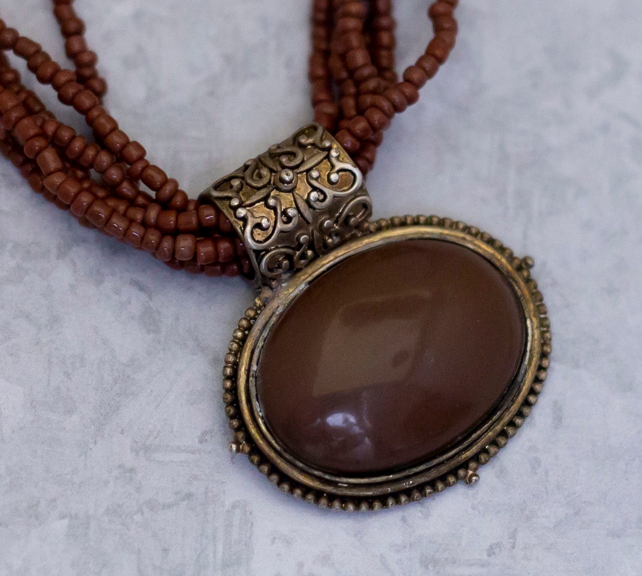 18 Inch, Vintage Necklace, Chocolate Oval Pendant, Brown Beads Necklace ...