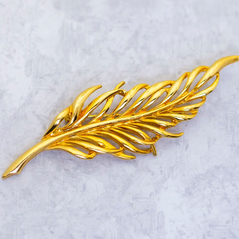 Elven Leaf Brooch - Etsy