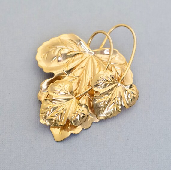 vintage elven intricate leaves - Gem