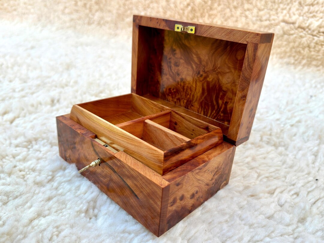 Jewelry Box Wood Burl , Small Jewelry Box With Lock 6x4in,wooden ...