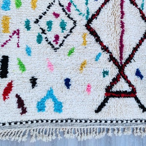 Fascinating Ben Ourain Carpet 5x7 - Moroccan Rug - Berber Carpet ...