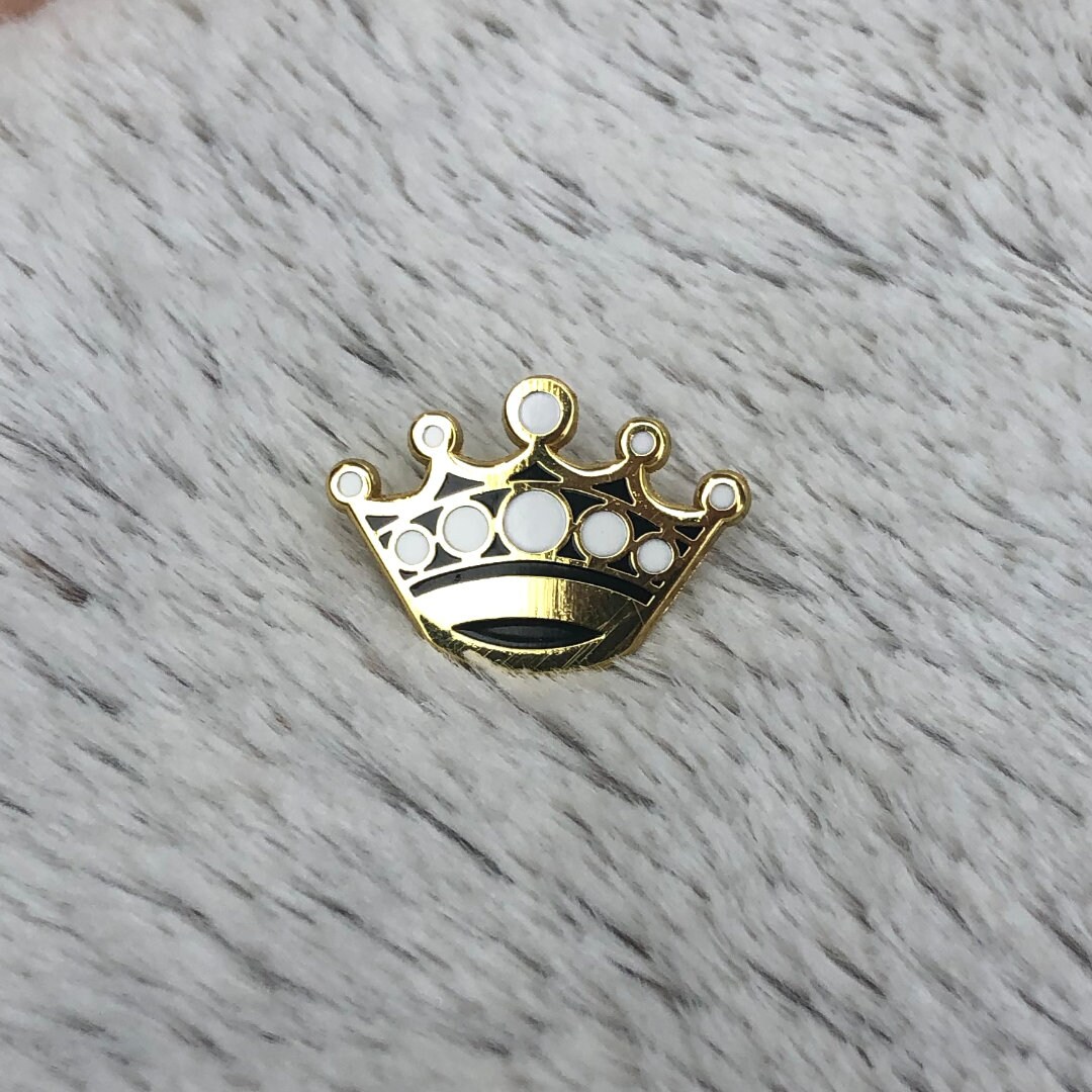 Crown Enamel Pin by Utopie Pins // Lapel pin Wedding | Etsy