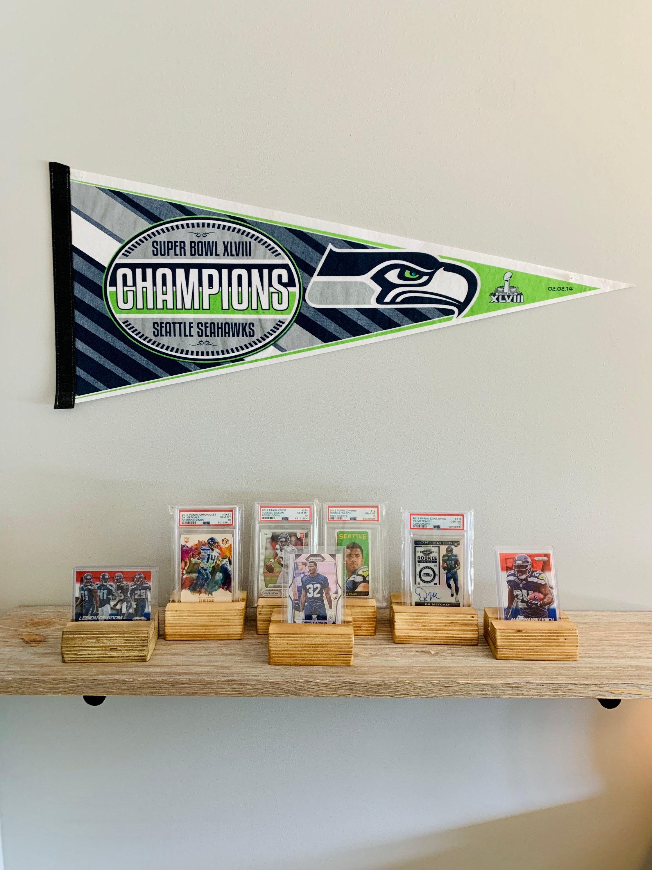 Custom Wood Card Display Stand - Etsy UK