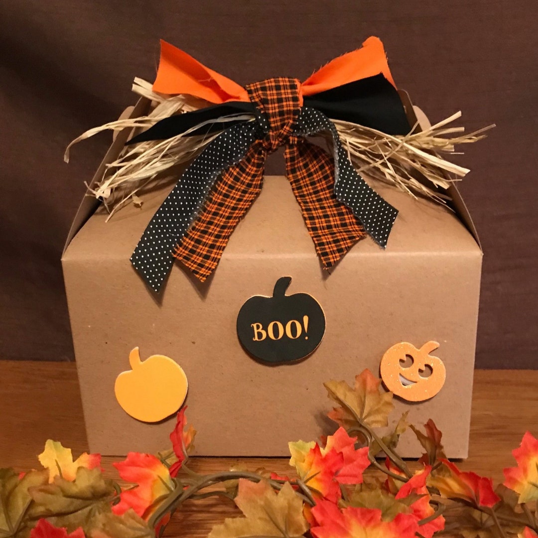 Halloween Gift Box, Gable Box, Treat Box, Party, Gift Box - Etsy