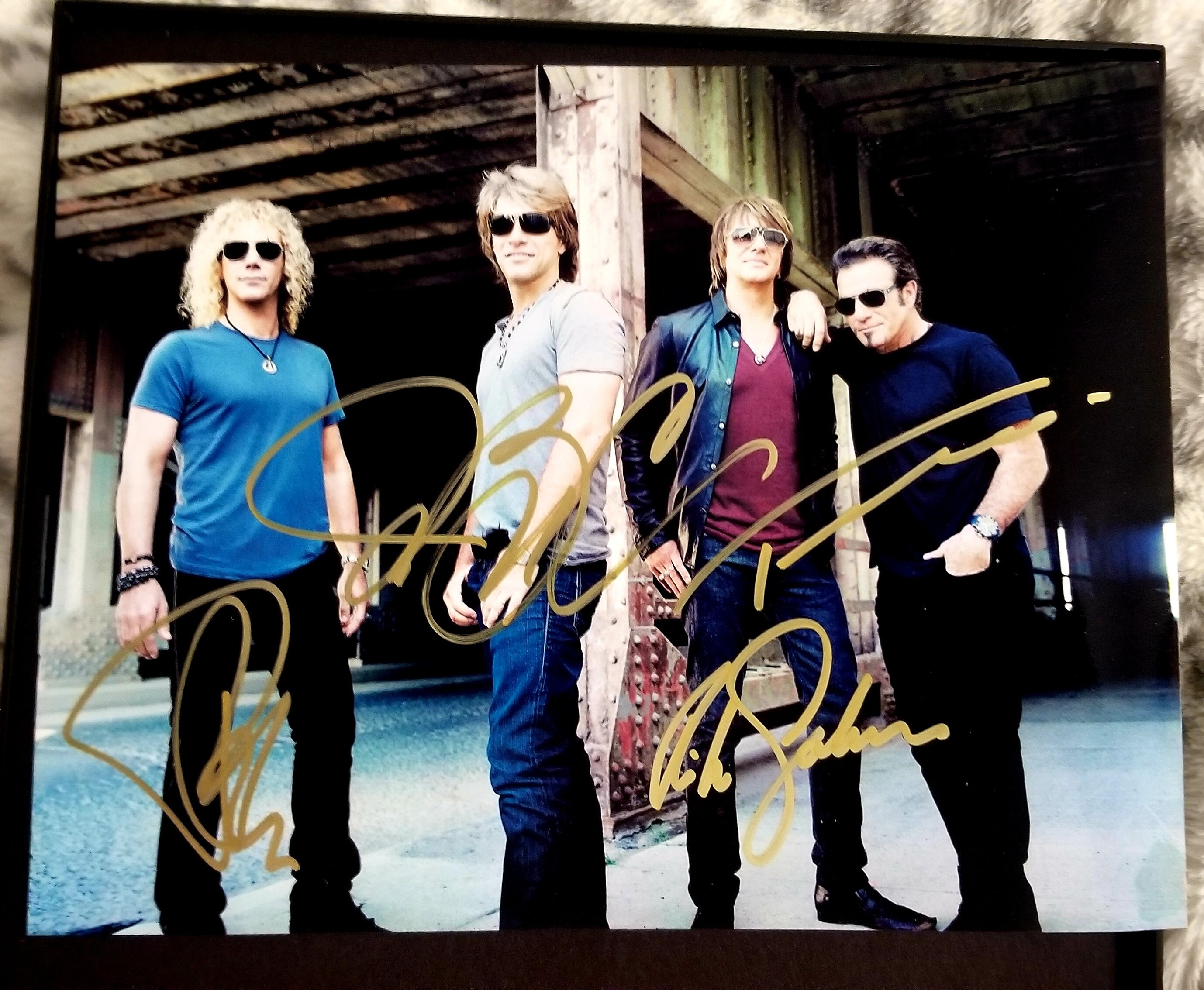 Jon Bon Jovi Richie Sambora Tico Torres Dave Bryan Band Signed Autographed Photo 2 Guitar Pick ...