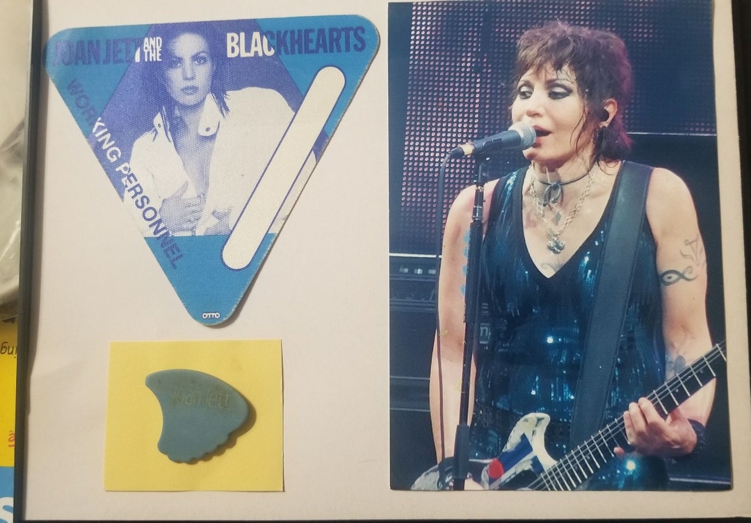 Joan Jett Blackhearts VIP Pass Photo Framed Display + Rare Vintage ...