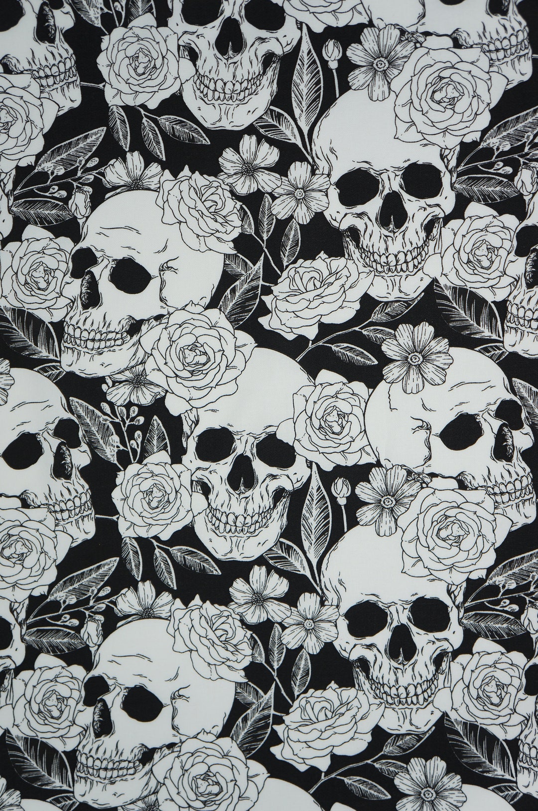Skulls and Roses Fabric, Skulls and Roses in Black and White by Fabric ...