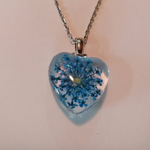 Resin Heart Necklace - Etsy UK