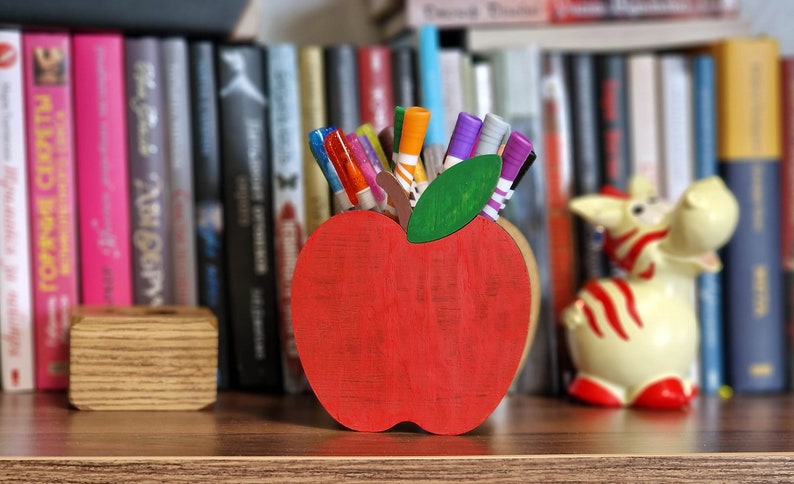 Customizable Apple Pencil Holder SVG: Laser-cut Desk Organizer for ...