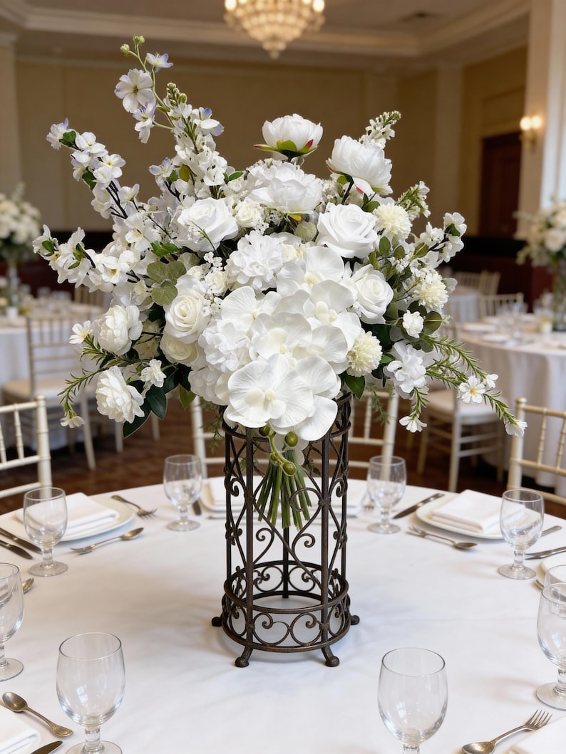 White Hydrangea Rose Flower Ball Wedding Table Centerpiece Arrangement ...