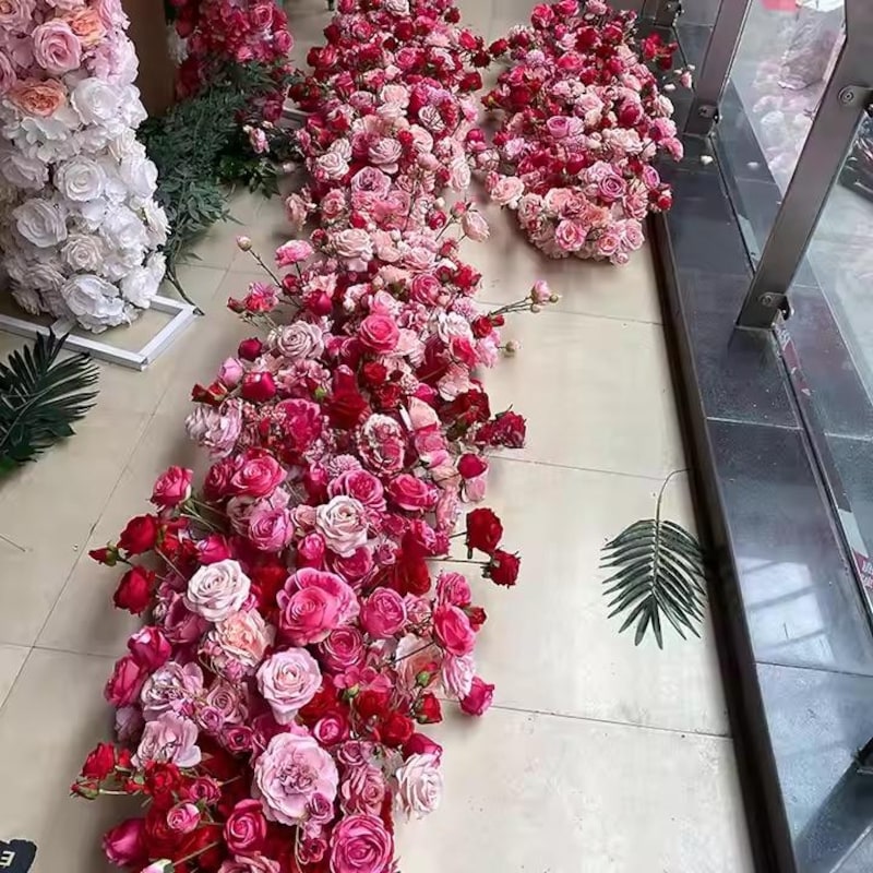 Hot Pink Rose Table Runner - Etsy UK