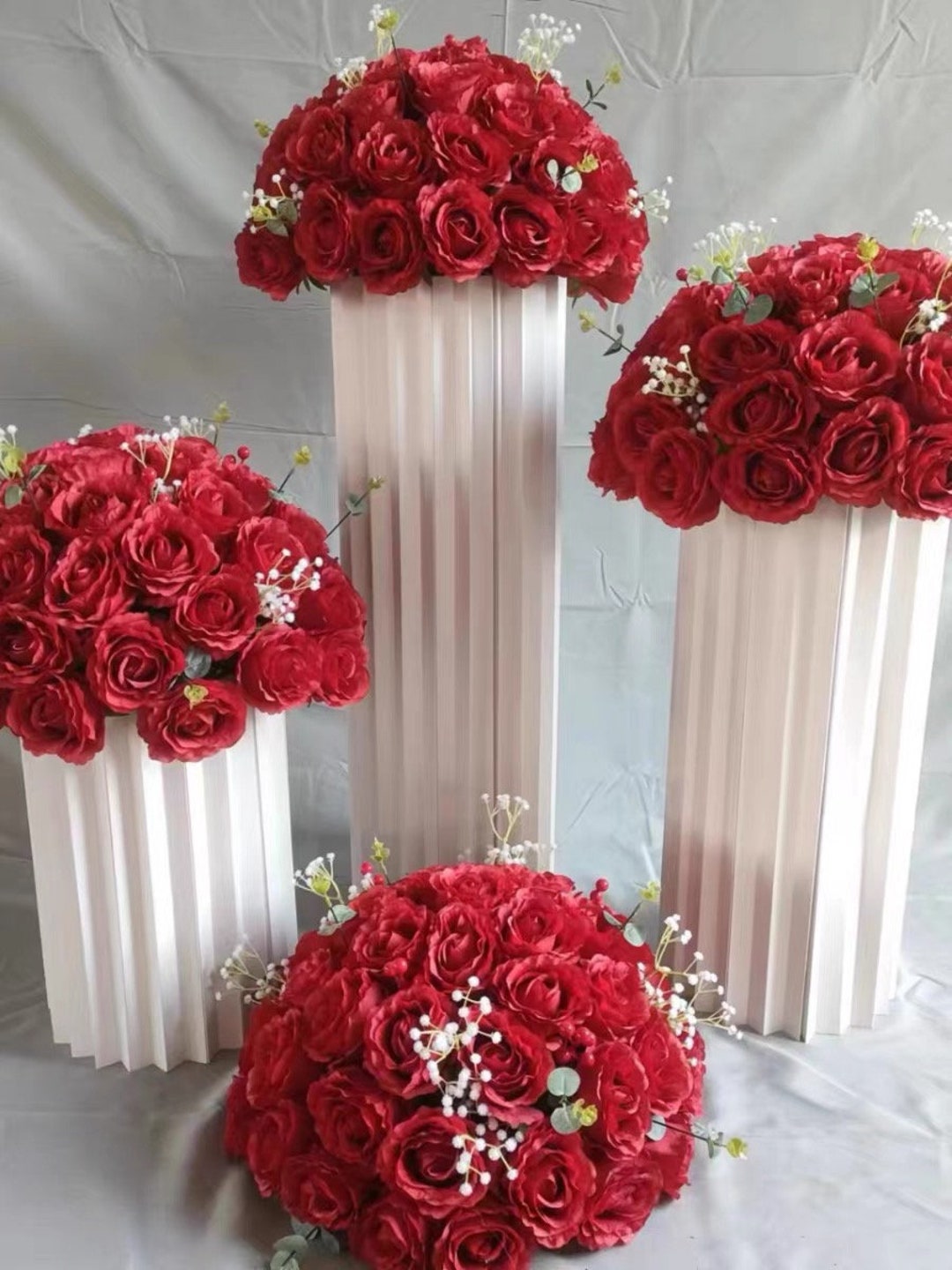 Red Rose Flower Ball With Baby Breath Wedding Arrangement Table ...