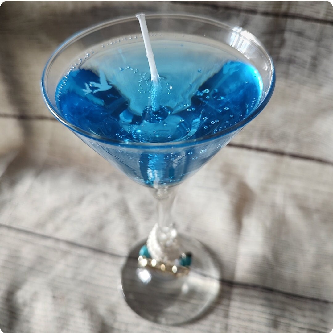 Tropical Breeze Martini: Martini Candle, Drink Candle, Summer Candle - Etsy