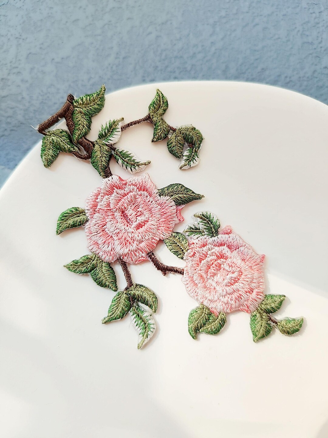 Embroidered Pink Roses Applique Patch, Floral Plant Iron-on Patches ...