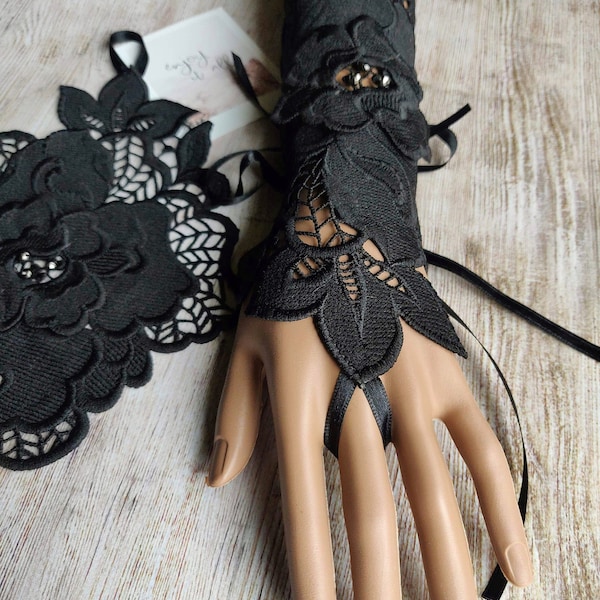 Wide Lace Cuffs - Etsy