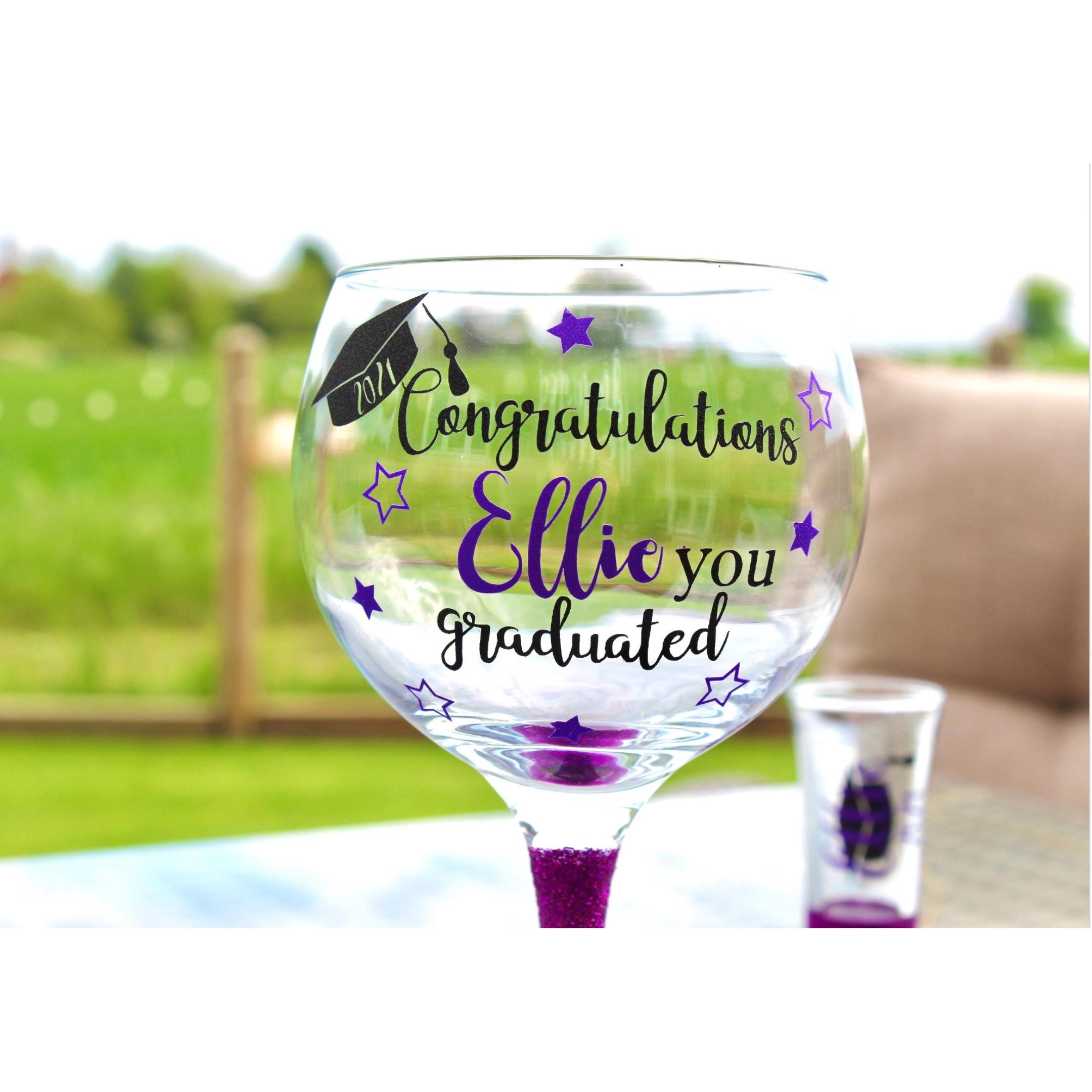 Personalised 2026 Graduation Glass| Custom Name Keepsake | 21 Colour ...