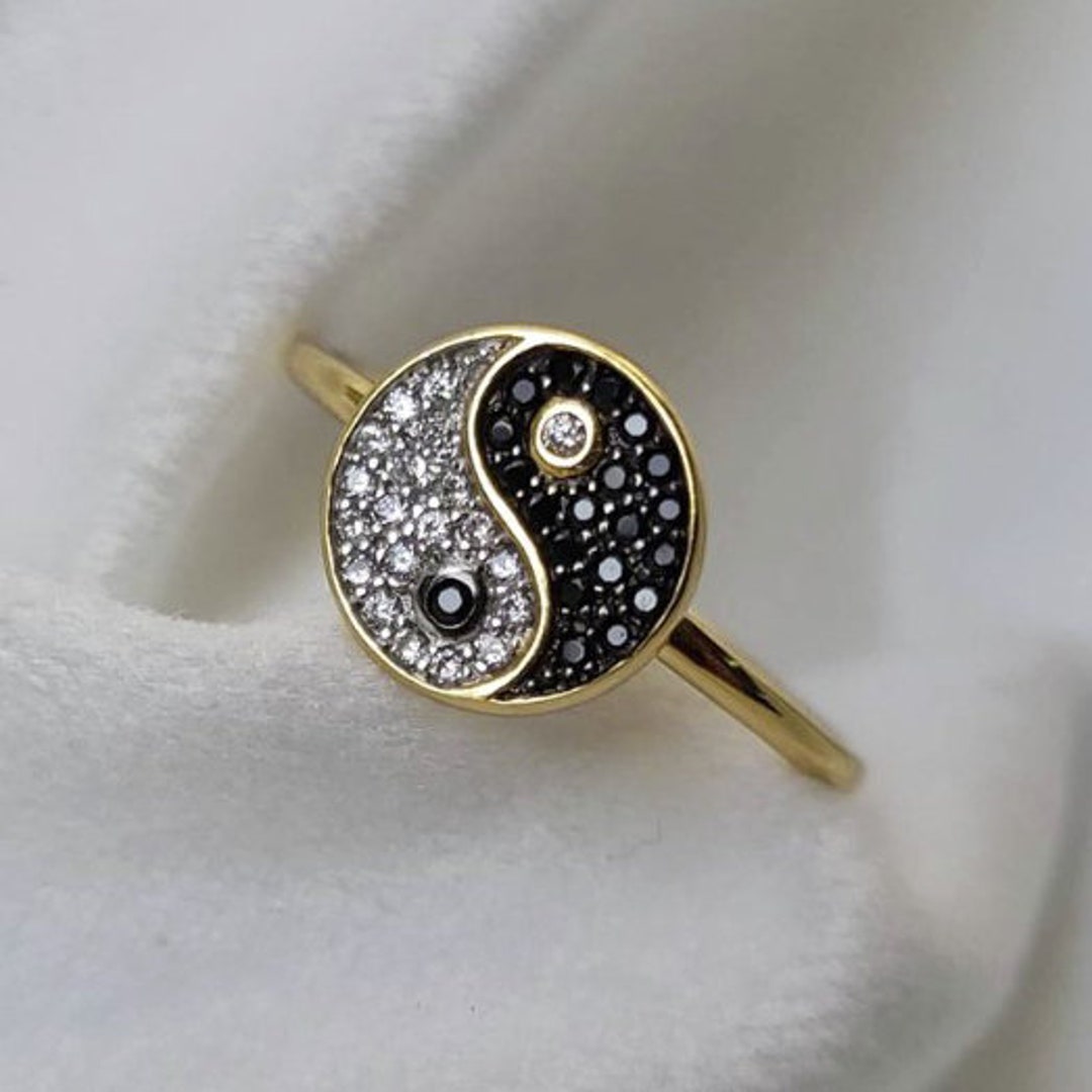 Yin Yang Peace Ring 14K Minimalist Peace Sing Ring Black & White ...