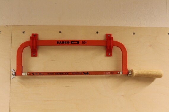 Hacksaw storage store
