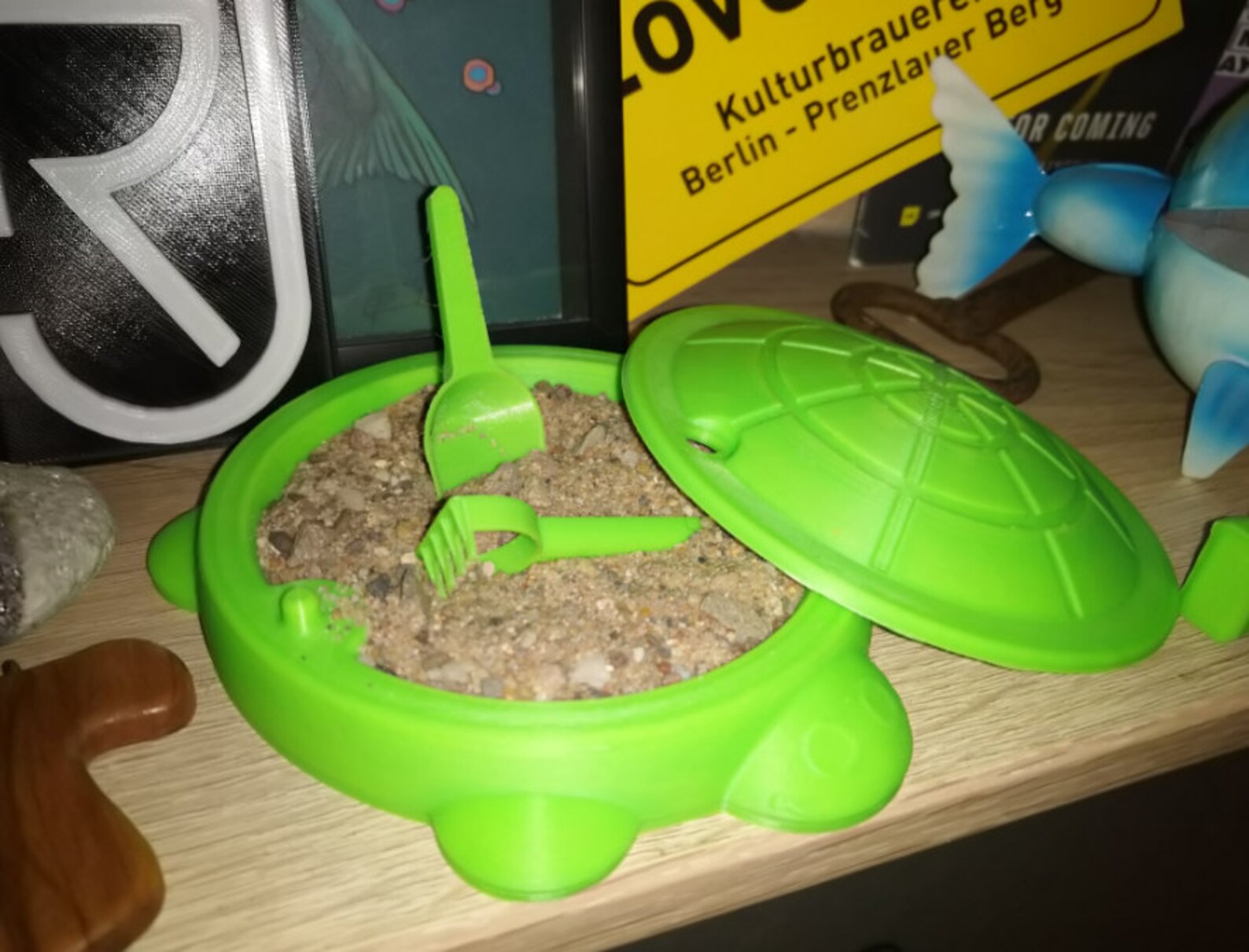 Mini Sandbox Turtle With Lid Cap Reptile Feeder Put in - Etsy