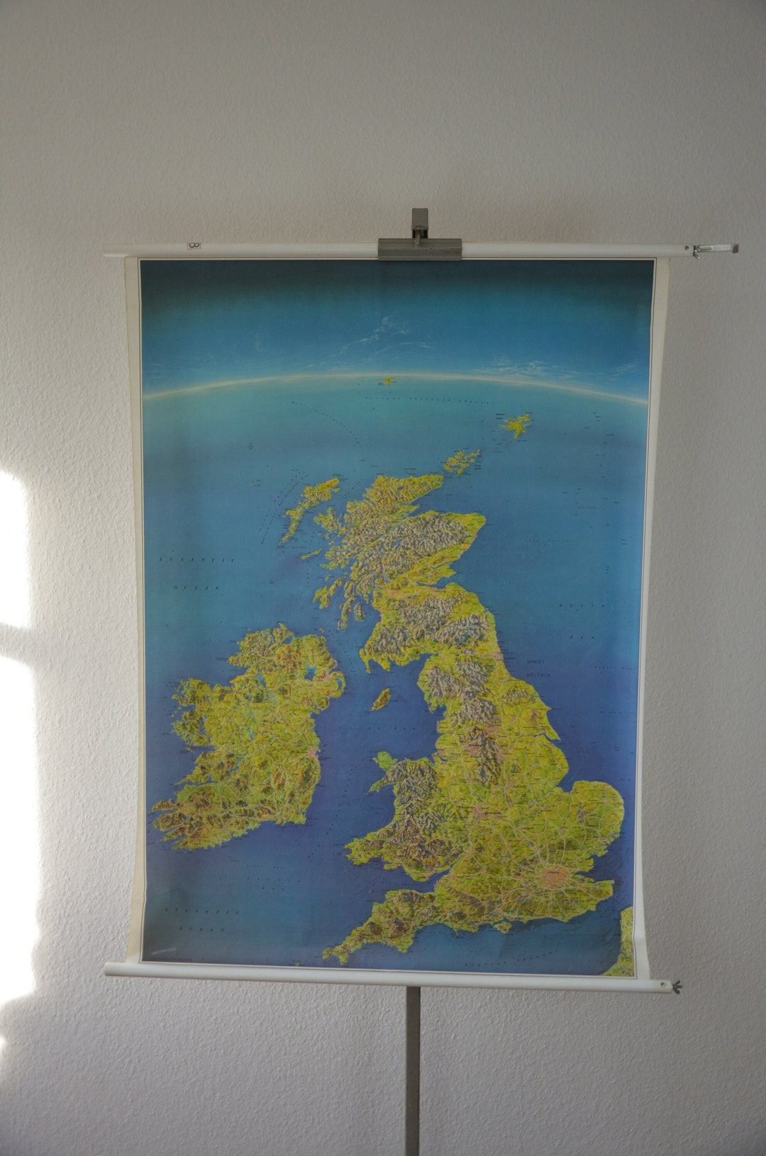 British Isles, UK: Original Vintage 80s German Map Educational Poster ...