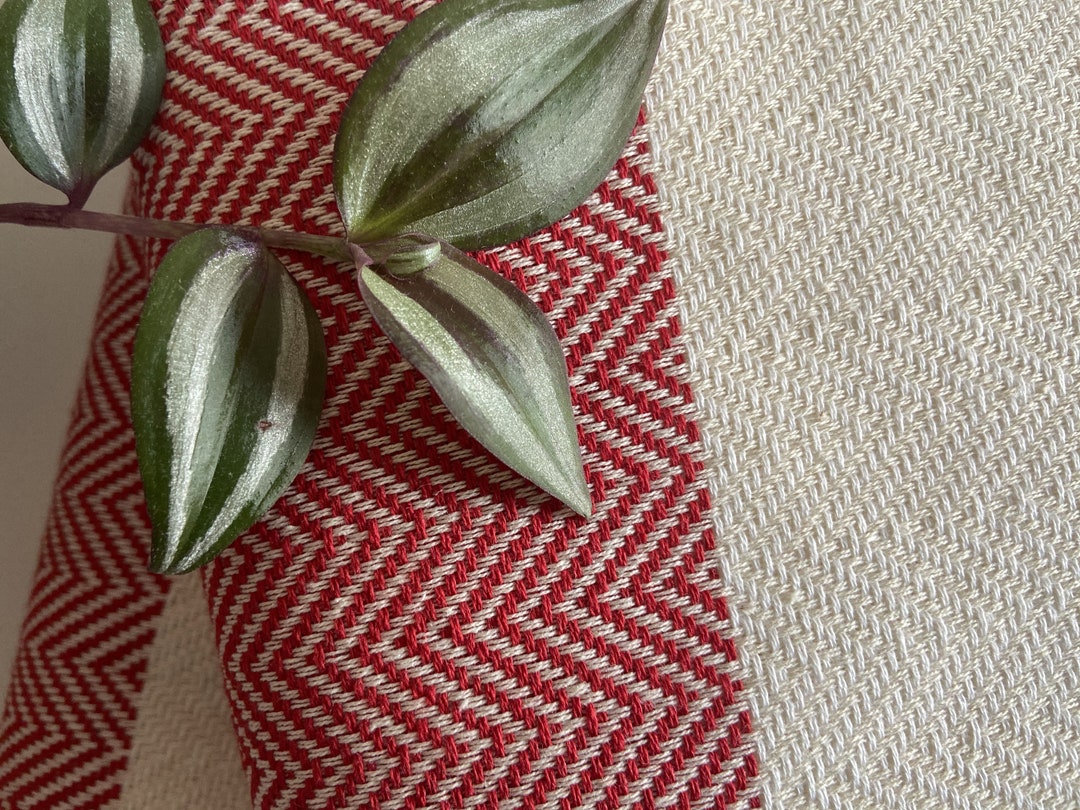 Red Sofa Throw With Fine Herringbone Design, Cotton Throw Blanket ...