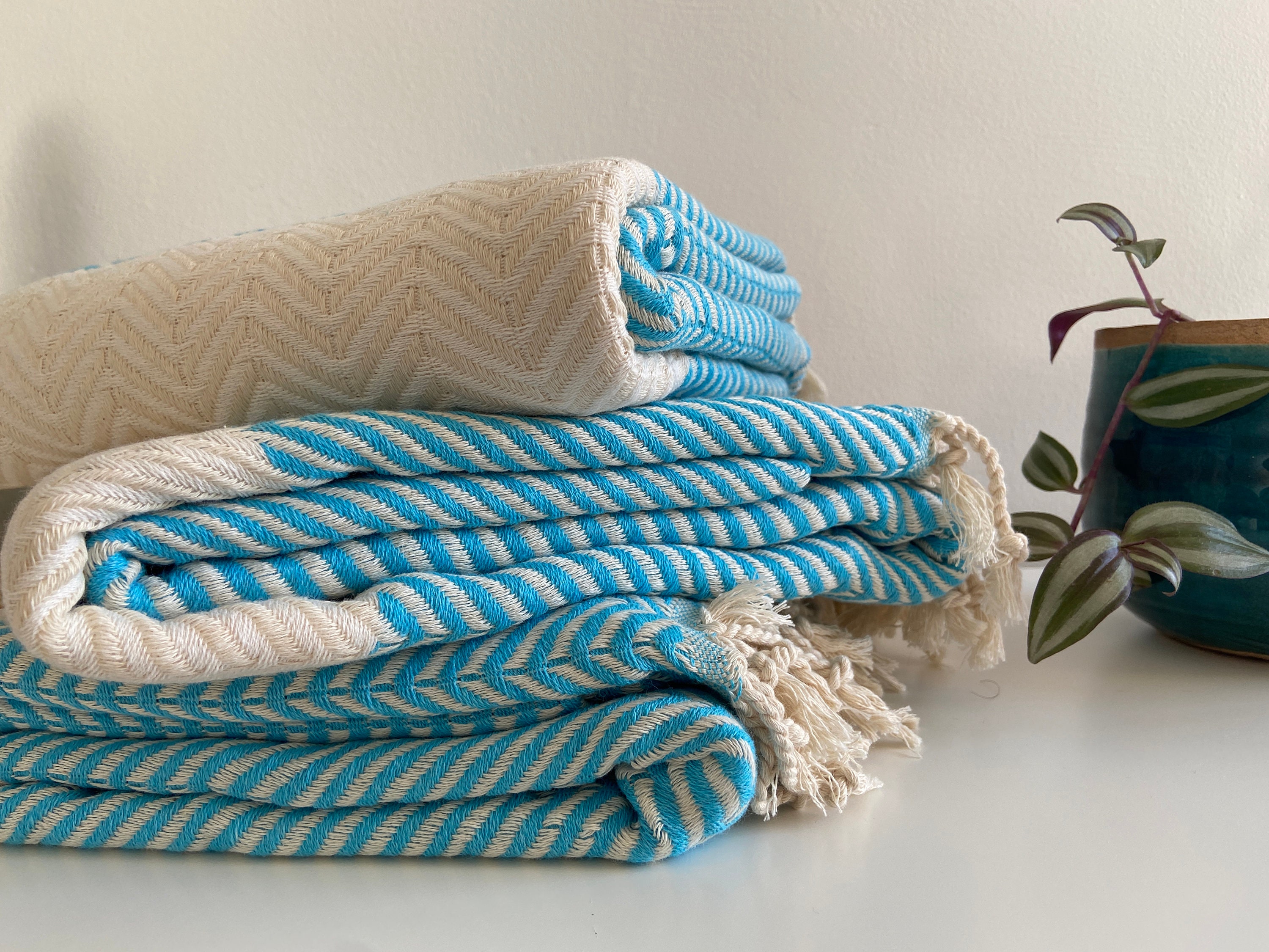 Zigzag Design Turquoise Soft Sofa Throw, Cotton Throw Blanket, Armchair ...