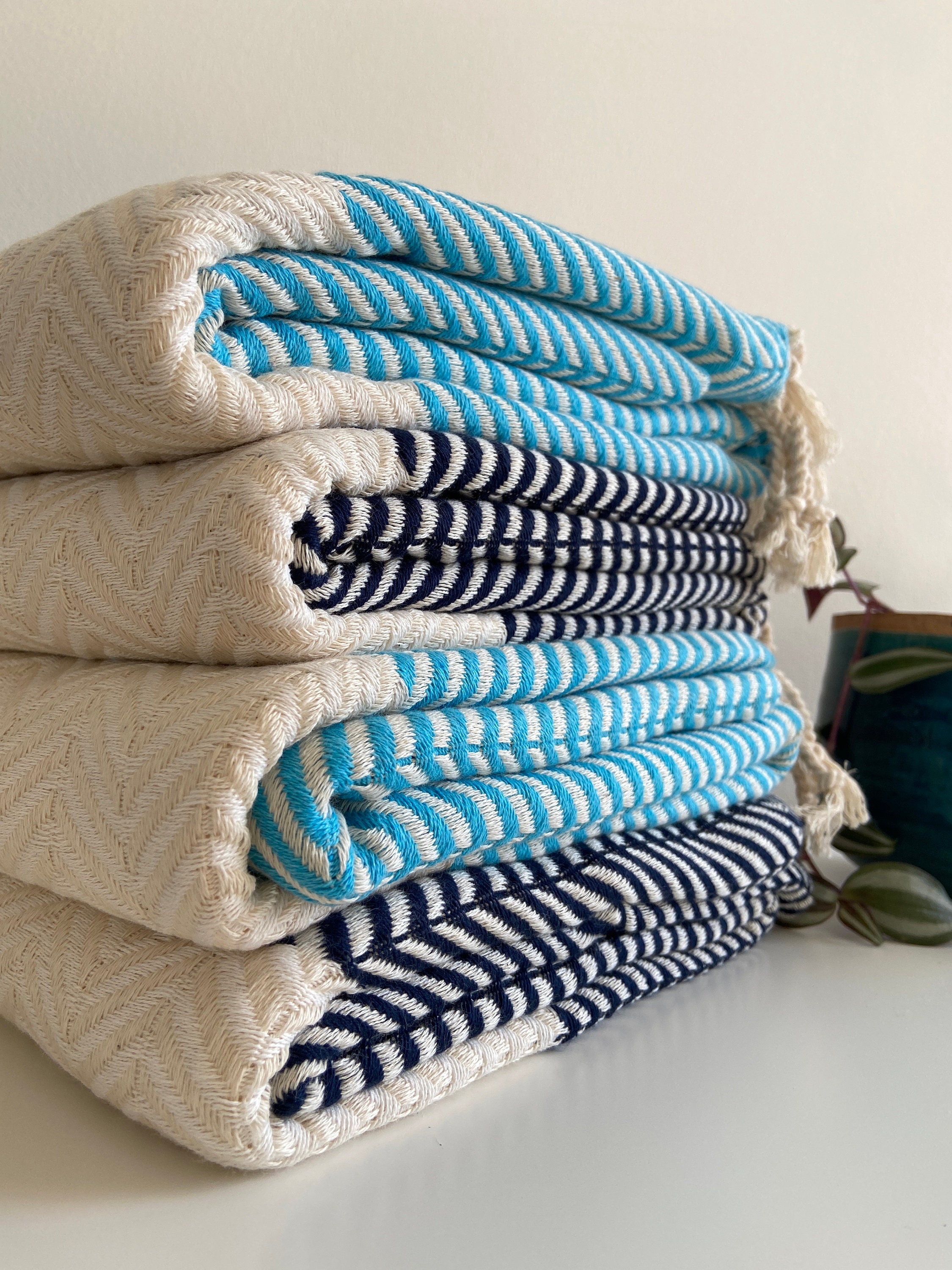 Zigzag Design Turquoise Soft Sofa Throw, Cotton Throw Blanket, Armchair ...