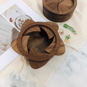 Japandi Wooden Rotating Gift Boxes,large Memory Box for Keepsakes ...