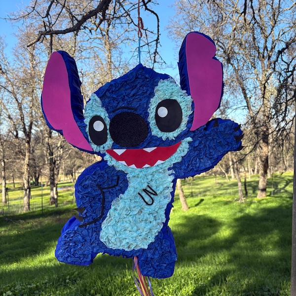 Angel Pinata Stitch - Etsy