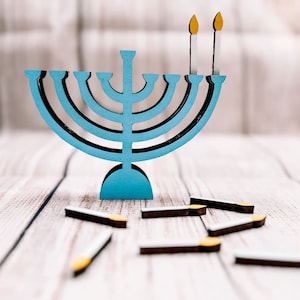 DIY Mini Menorah Craft for Kids, Wood Menorah for Children, Hanukkah ...