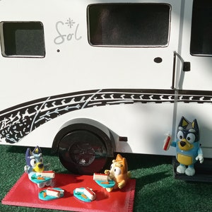 Pull Behind Bluey Trailer Mailbox- Custom Built That Lights up at Night ...