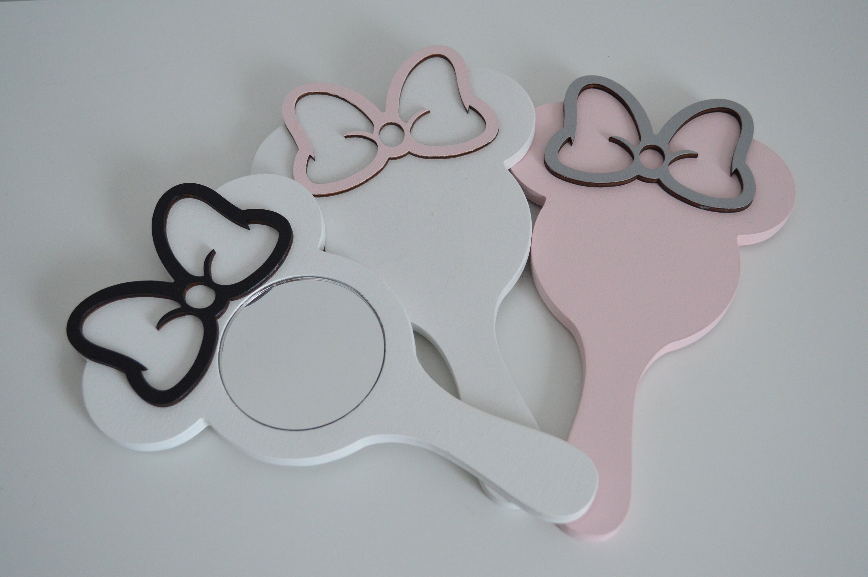 Minnie Mouse Personalized Wooden Mirror, Birthday Gifts for Girl ...