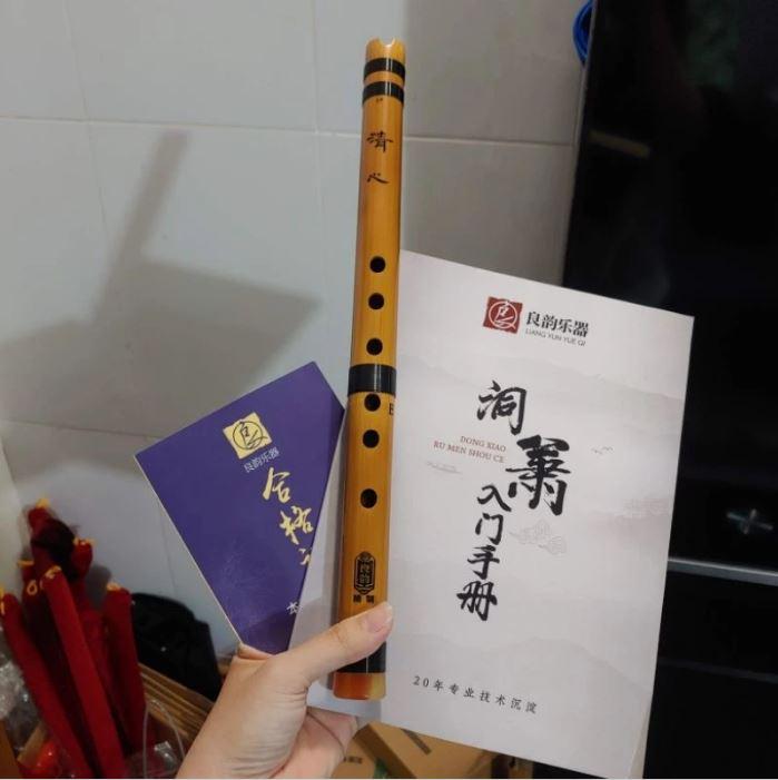Chinese Bamboo Short Flute 6 Holes. Sound Standard to Match the Beat ...