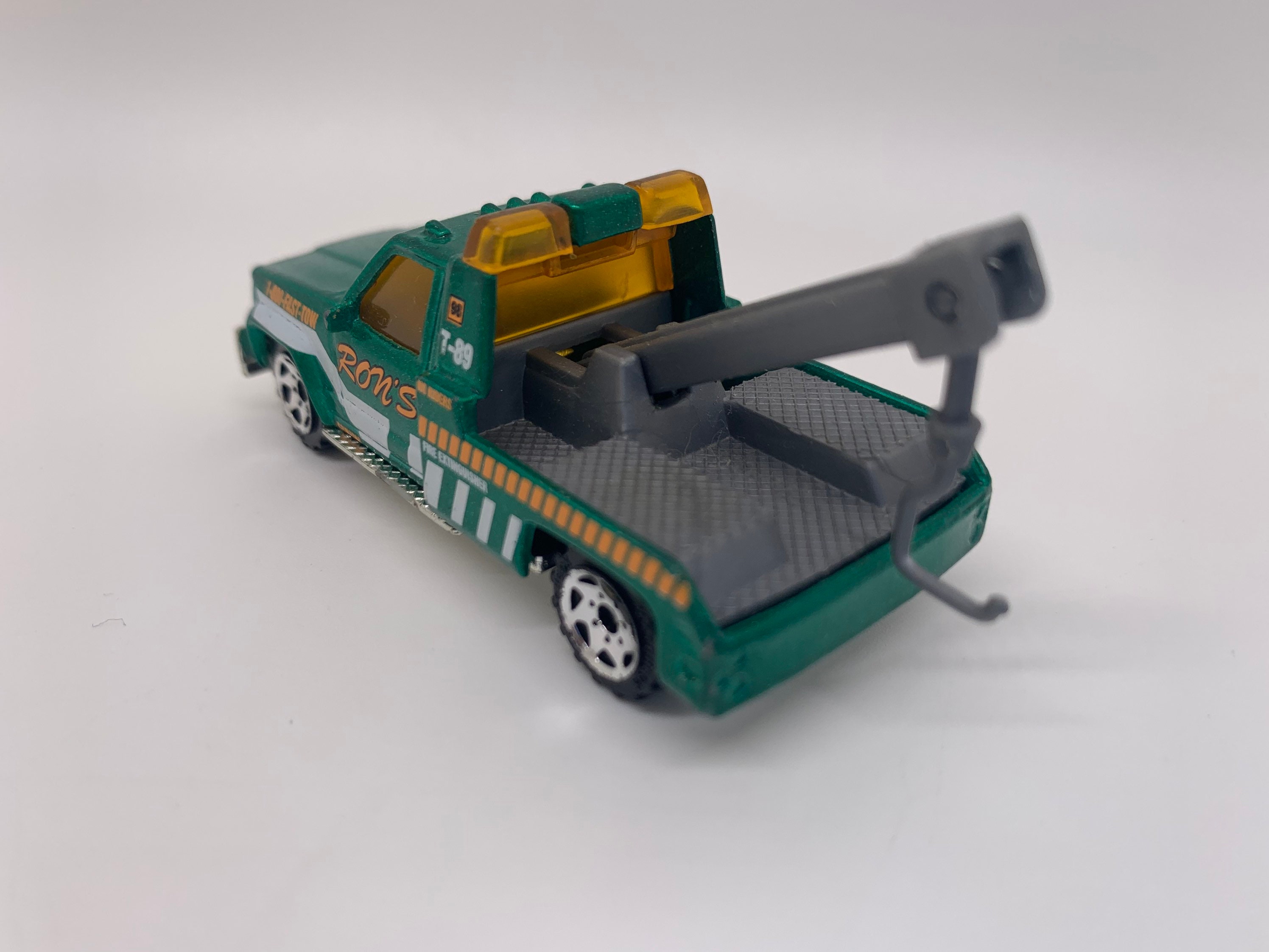 Matchbox GMC Wrecker Tow Truck Metalflake Green Collectible Miniature ...