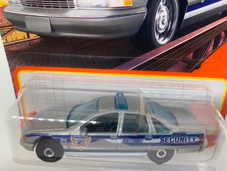 Matchbox Chevy Caprice Classic Police Car: MBX Metro Diecast ...