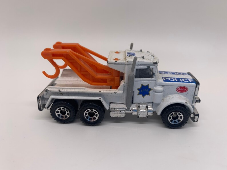 Matchbox Peterbilt Wreck Truck Police M9 Miniature Scale Toy Car - Etsy