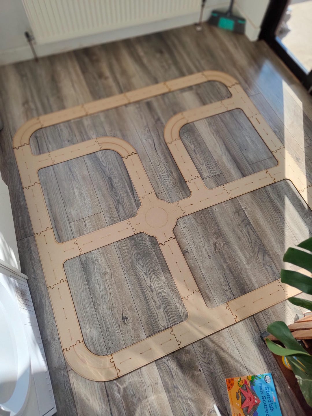 Montessori Kids Car Track, Wooden Race Track Toy, Educational & Fun ...