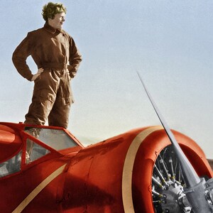 AMELIA EARHART 4 Rare Documentaries, Dvds, Biography, Price of Courage ...