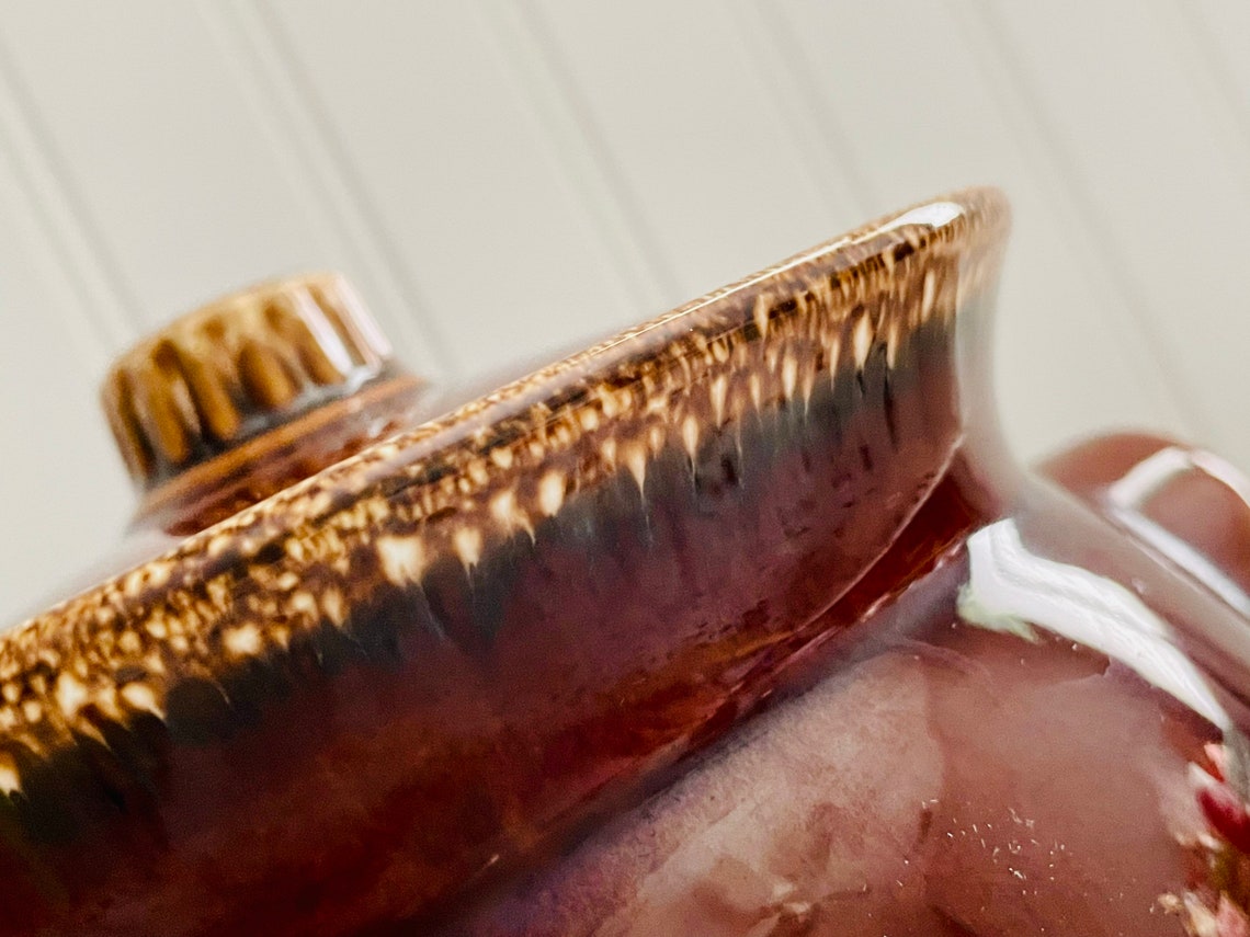 Vintage Hull Pottery brown Drip Bean Pot With Lid marked - Etsy