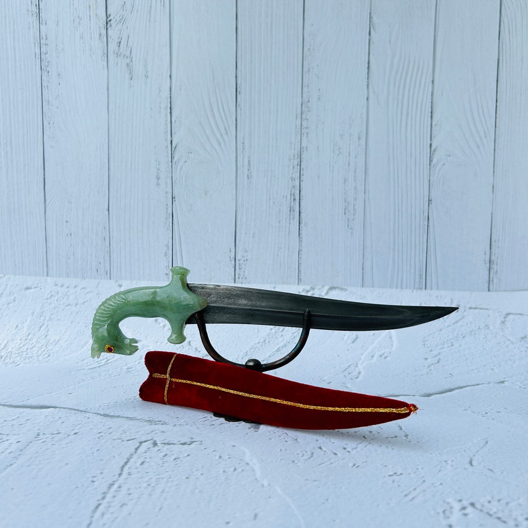 Indian Handcrafted Dagger With Horse Head Jade Hand Grip and Damascus ...