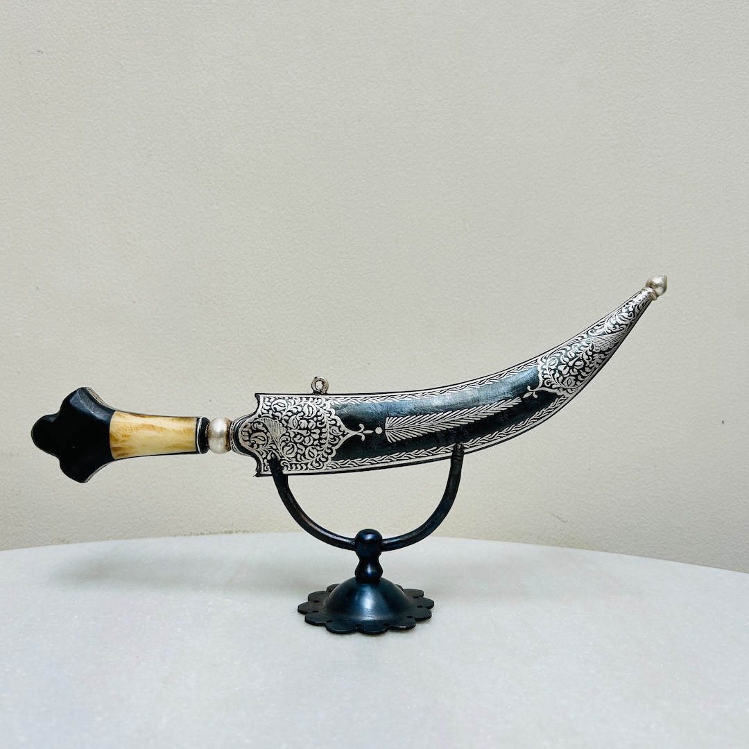 Assorted Mughal Arabic Turkish Islamic Knife Khanjar Dagger With Silver Damascening on It and ...