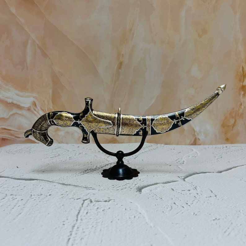 Indian Oriental Horse Face Handle Dagger Knife in Silver and Gold ...