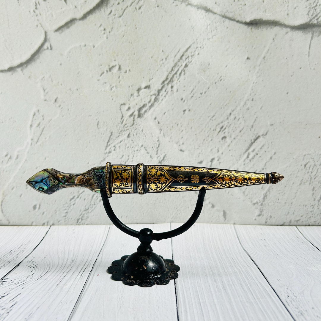 Indian Handcrafted Dagger Khanjar Knife in Gold Koftgari and Mother of ...