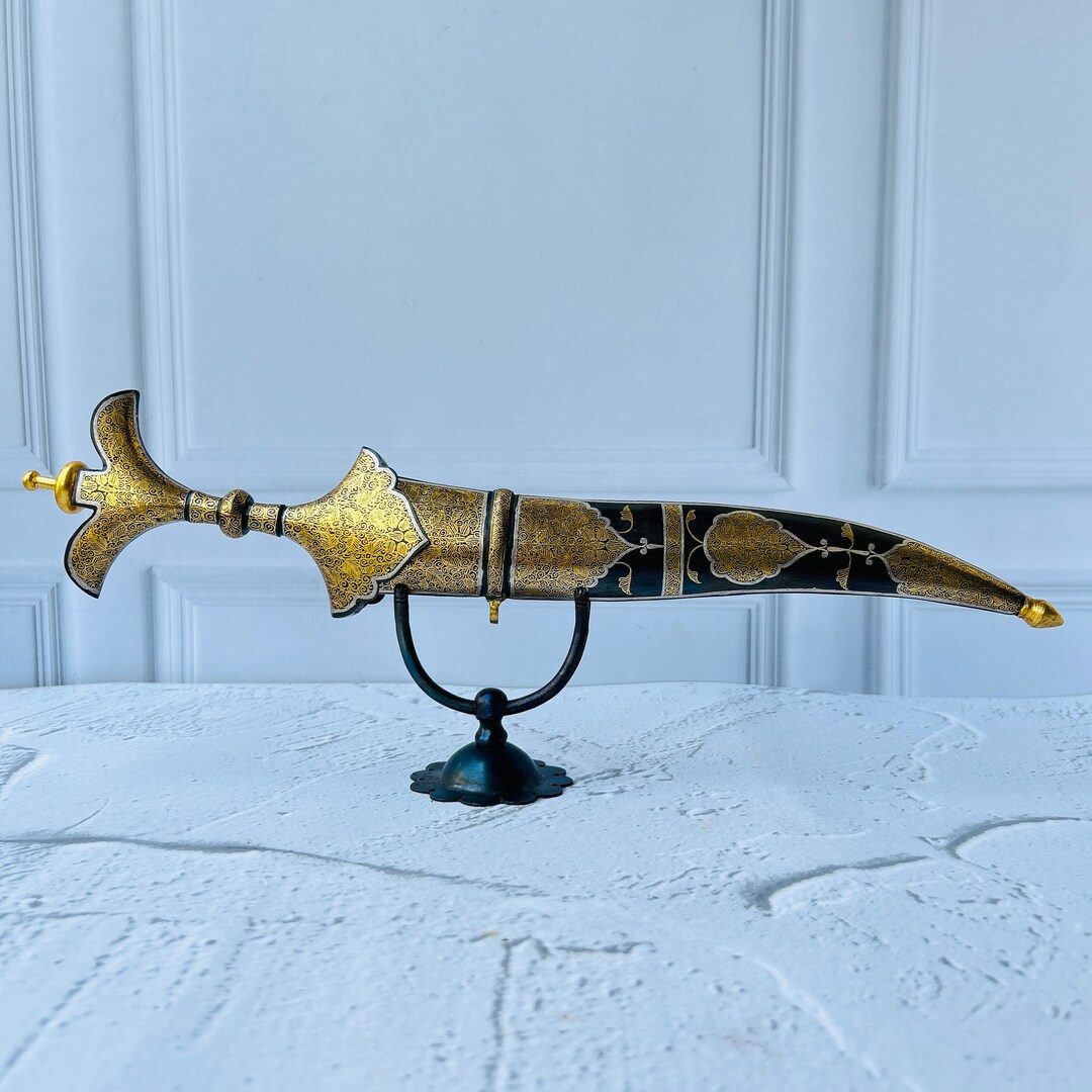 Indian Oriental Dagger Knife in Silver & Gold Koftgari in Intricate ...