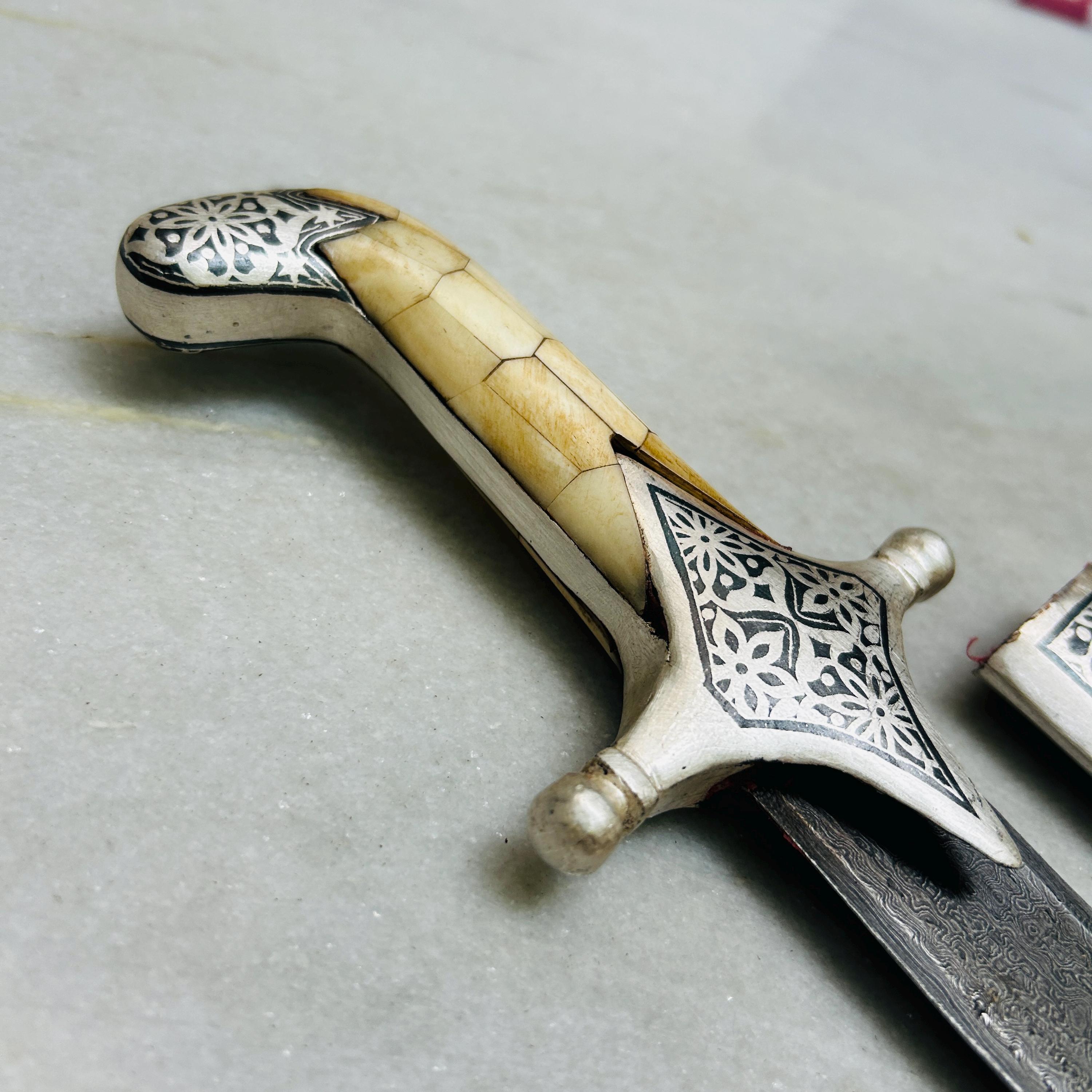 Indian Handicrafted Sikh Rajputana Shamshir With Silver Damascened ...