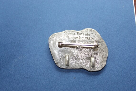 Vintage E Vincent 1989 Pewter Plains Buffalo Brooch o… - Gem