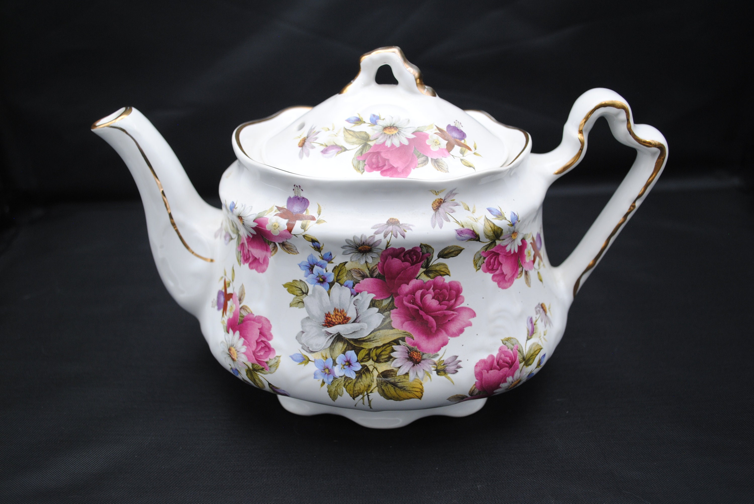 Arthur Wood and Son Staffordshire English Cubed Teapot 6575, Pink Roses ...